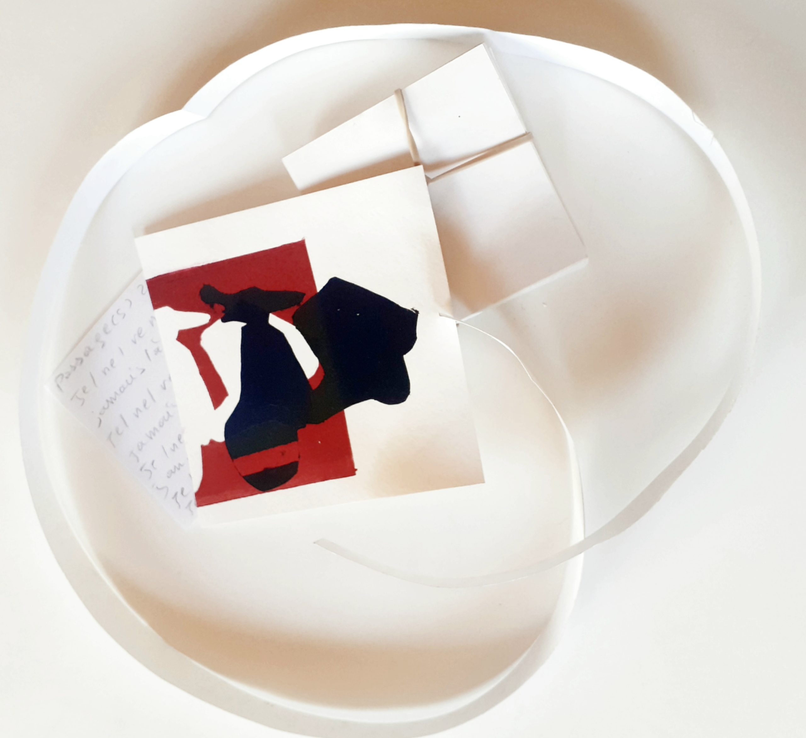 PASSAGE(S) 22 | MyOwnDocumenta